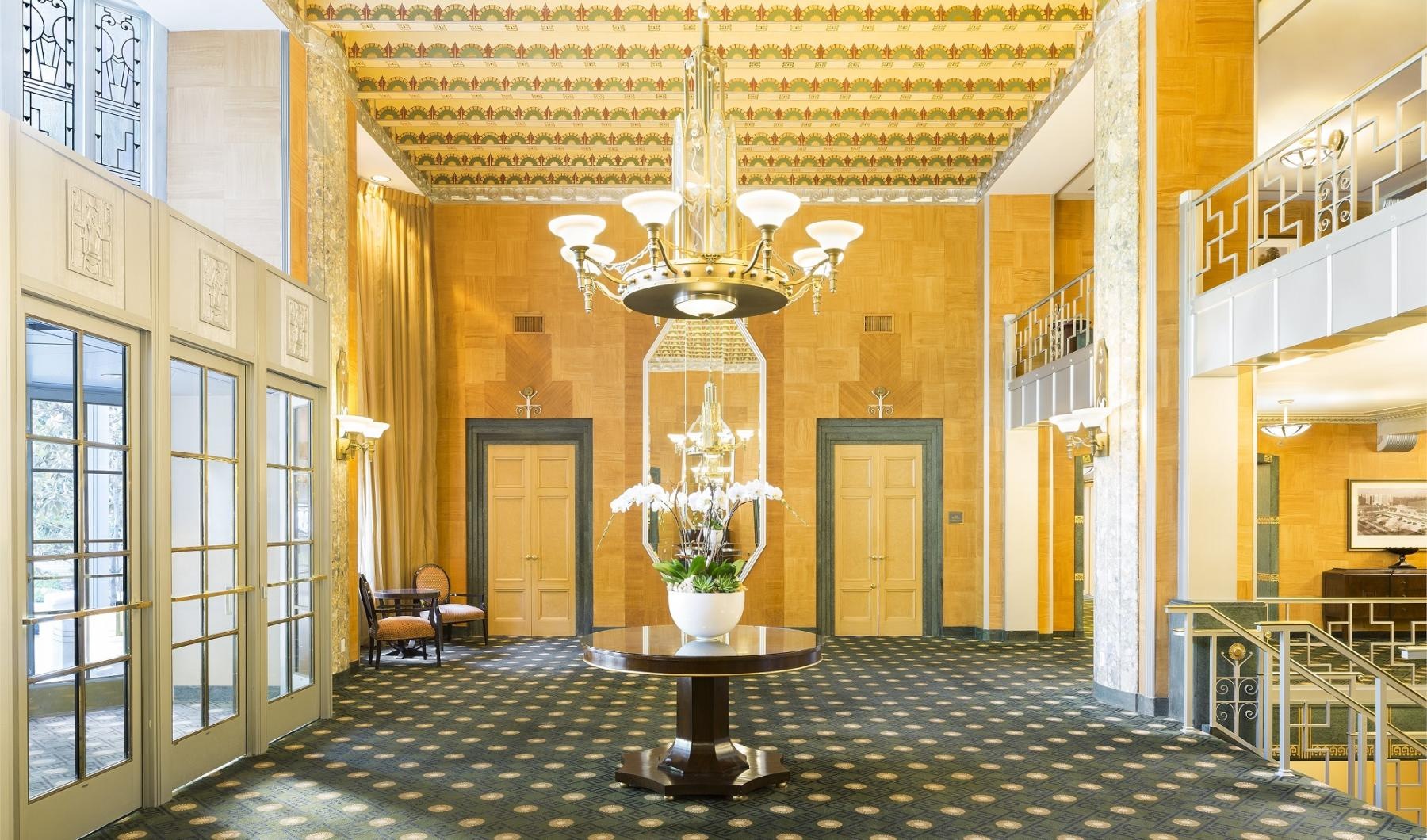 Luxury Apartments on Connecticut Avenue | The Kennedy-Warren